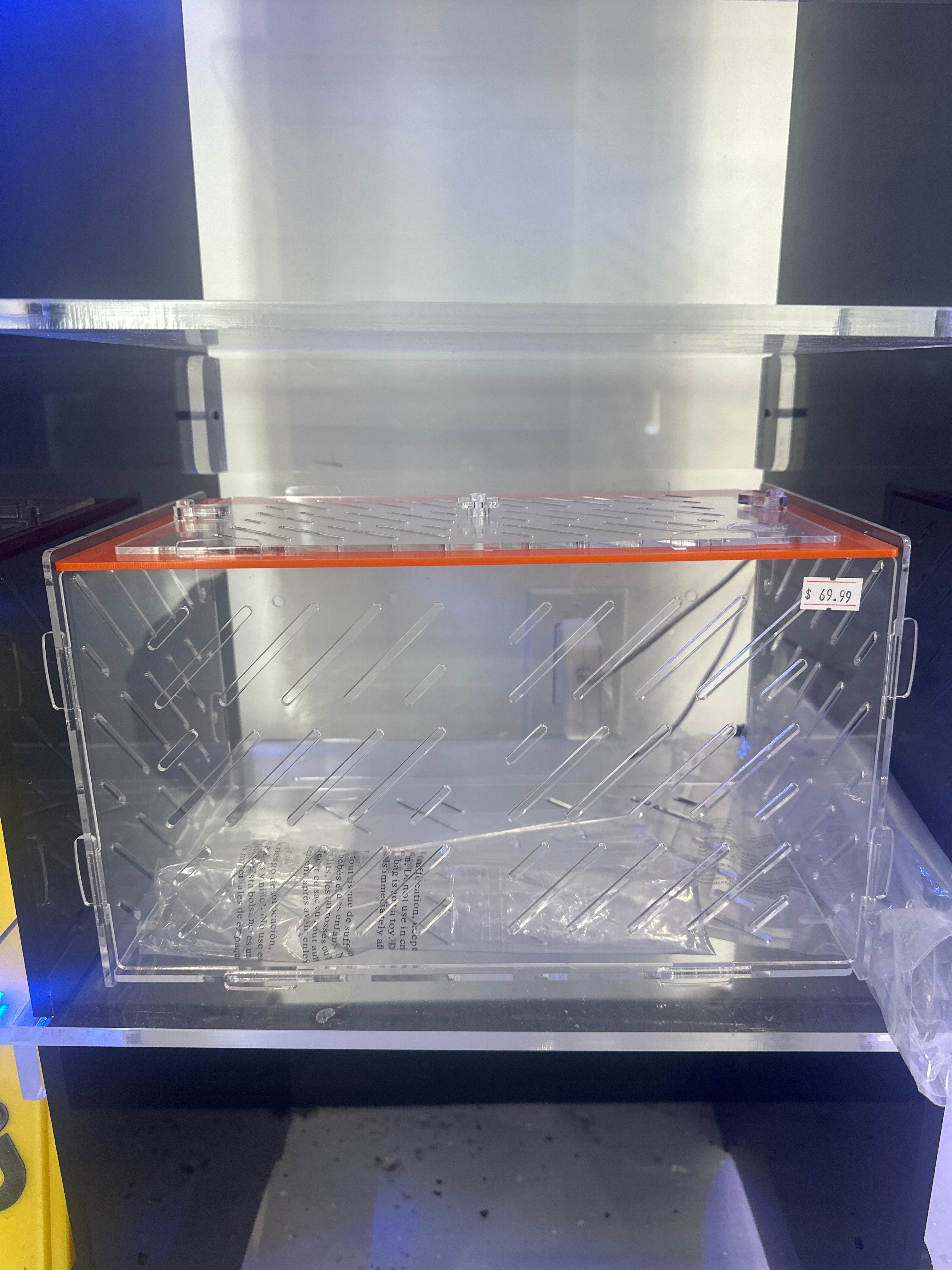 Large hanging acclimation box – Hydros Aquatics